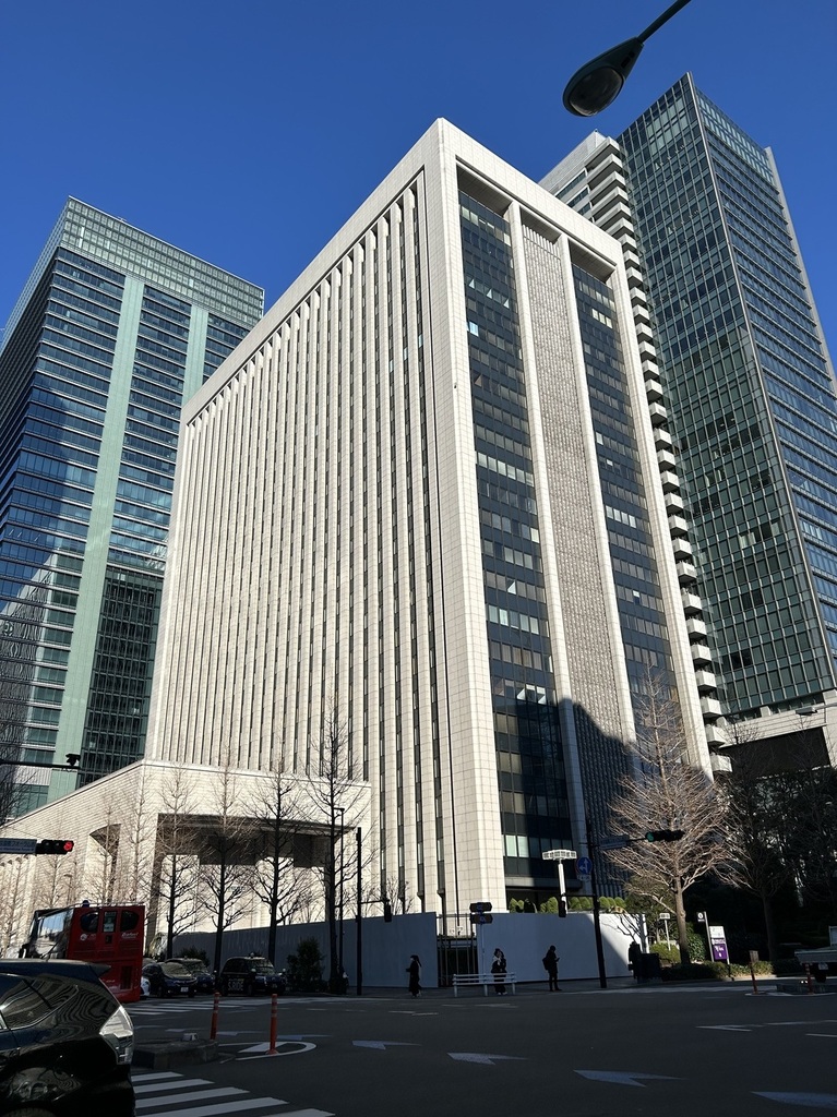 三菱銀行本店ビル再開発: 根なし日乗
